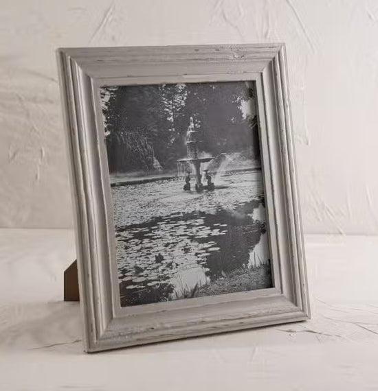 Gray Distressed Frame | SouthernlyPlace